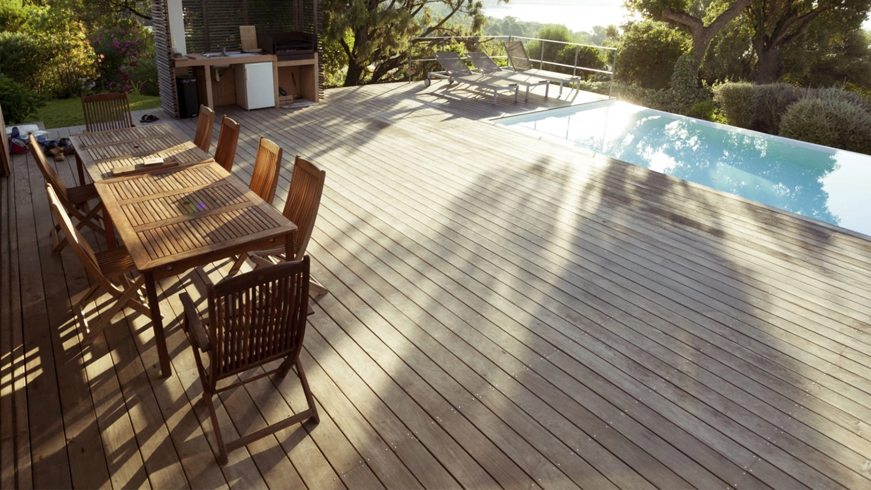 Commercial Deck Builder in South Shore, MA | EJS Deck & Home Solutions